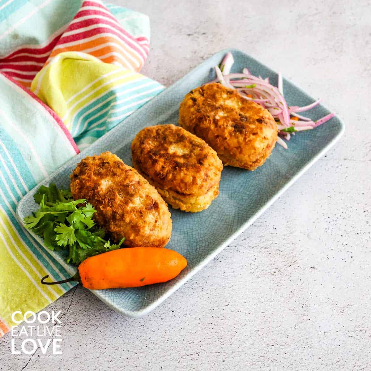 Easy vegetarian Peruvian stuffed peppers - Cook Eat Live Love