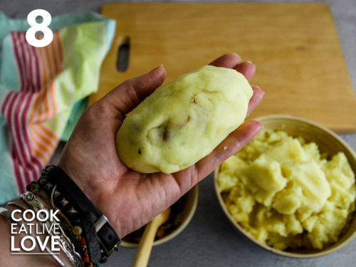 How to make Vegetarian Papa Rellena Peruana - Cook Eat Live Love