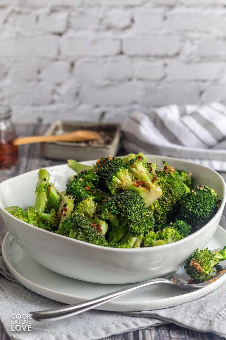 Easy Steamed Asian Broccoli - Cook Eat Live Love